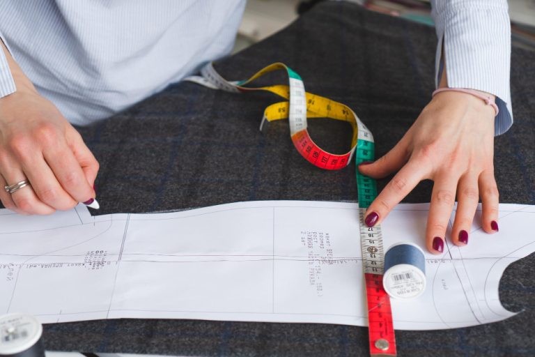 Ce înseamnă epitet și cum este definit - DR. Media